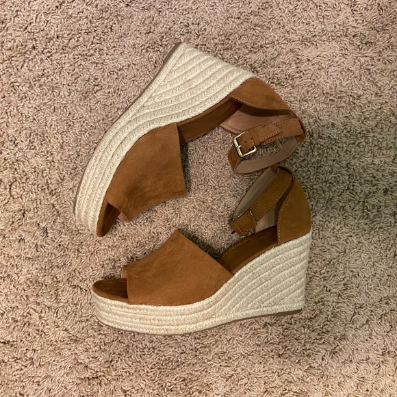 Universal Thread | Shoes | Universal Thread Wedges | Poshmark